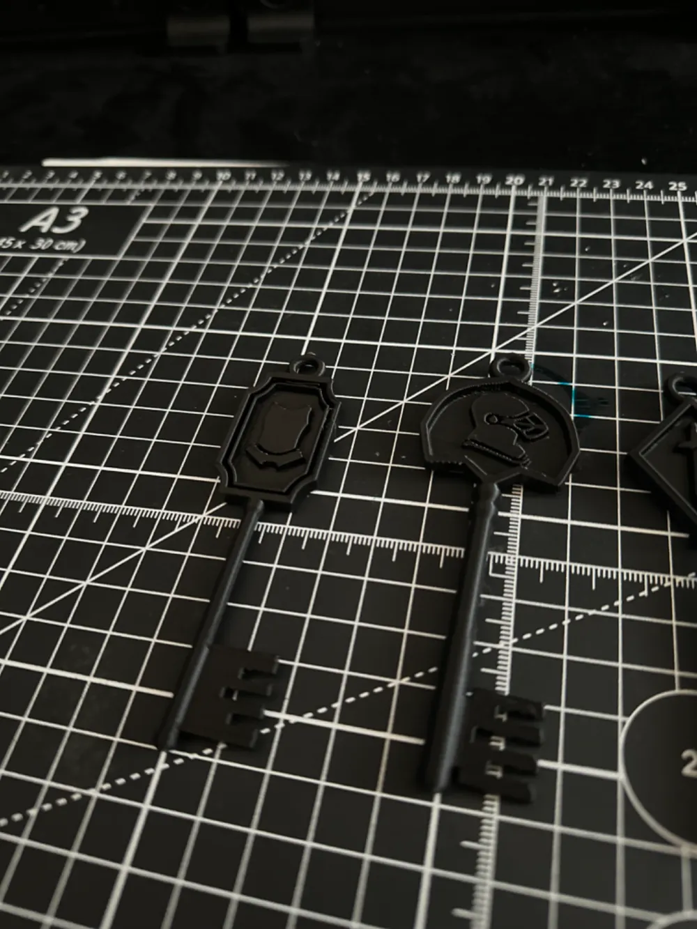 Resident Evil Mansion Keys Remixed by TAH3DGeek - MakerWorld