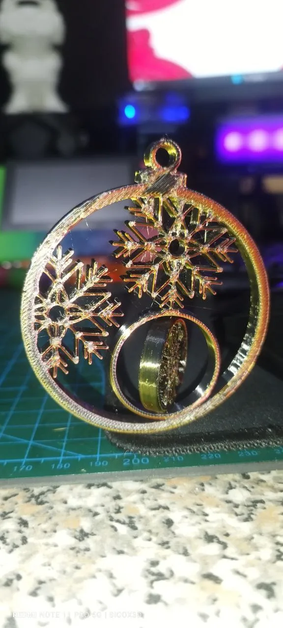 Rotating Christmas decoration by Sicox3D - MakerWorld