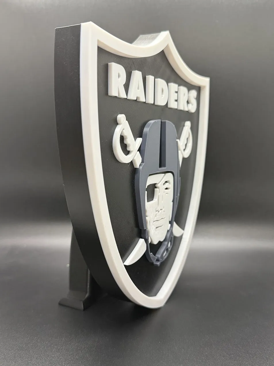 Raiders Logo Display Stand by ruBBeLdieKaTz MakerWorld: Download Free ...