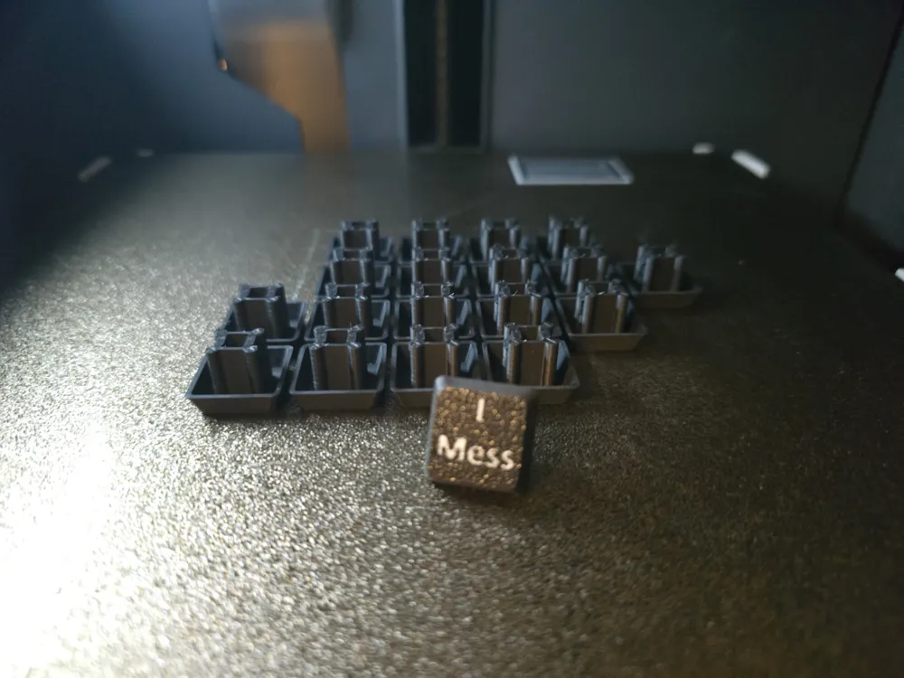Razer Tartarus V2 Key Caps for Fusion German by Ümit - MakerWorld