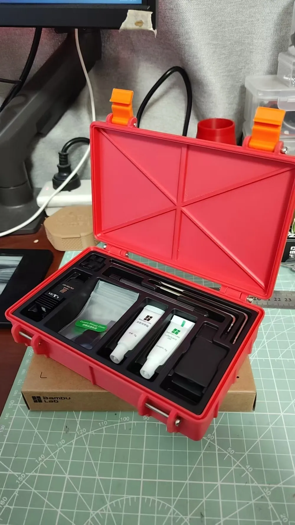 H2C Random Tool Box (with words) - Free 3D Print Model - MakerWorld
