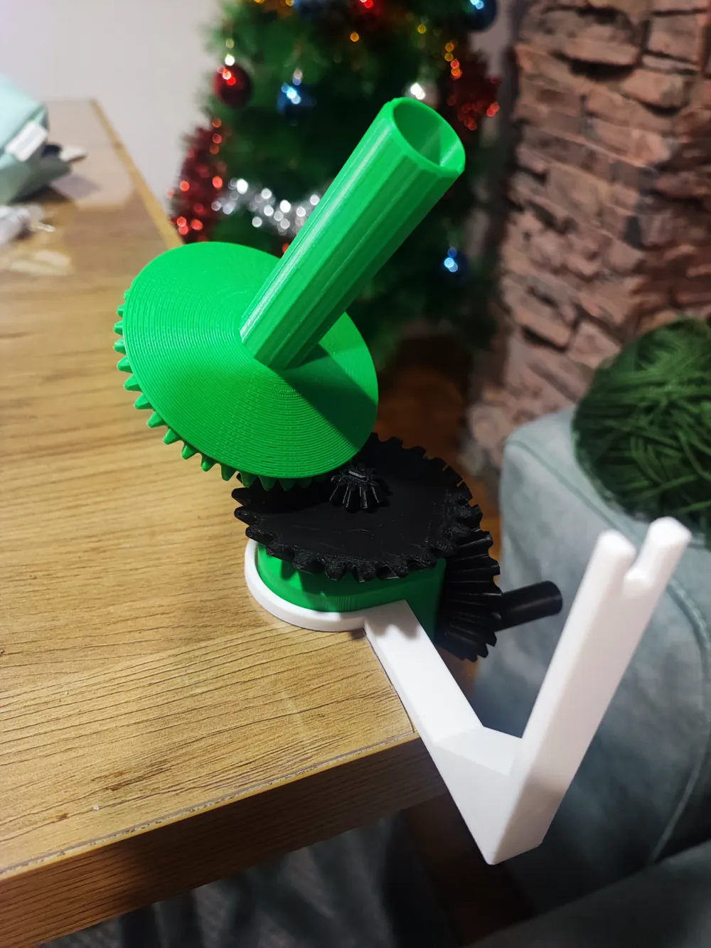 Thread Holder for Yarn O Matic by RubenZM MakerWorld: Download Free 3D Models