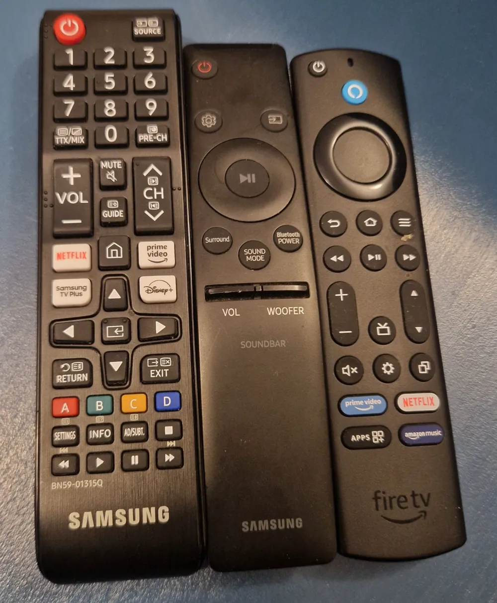 TV remote holder under table storage easy access by Cookie3D - MakerWorld