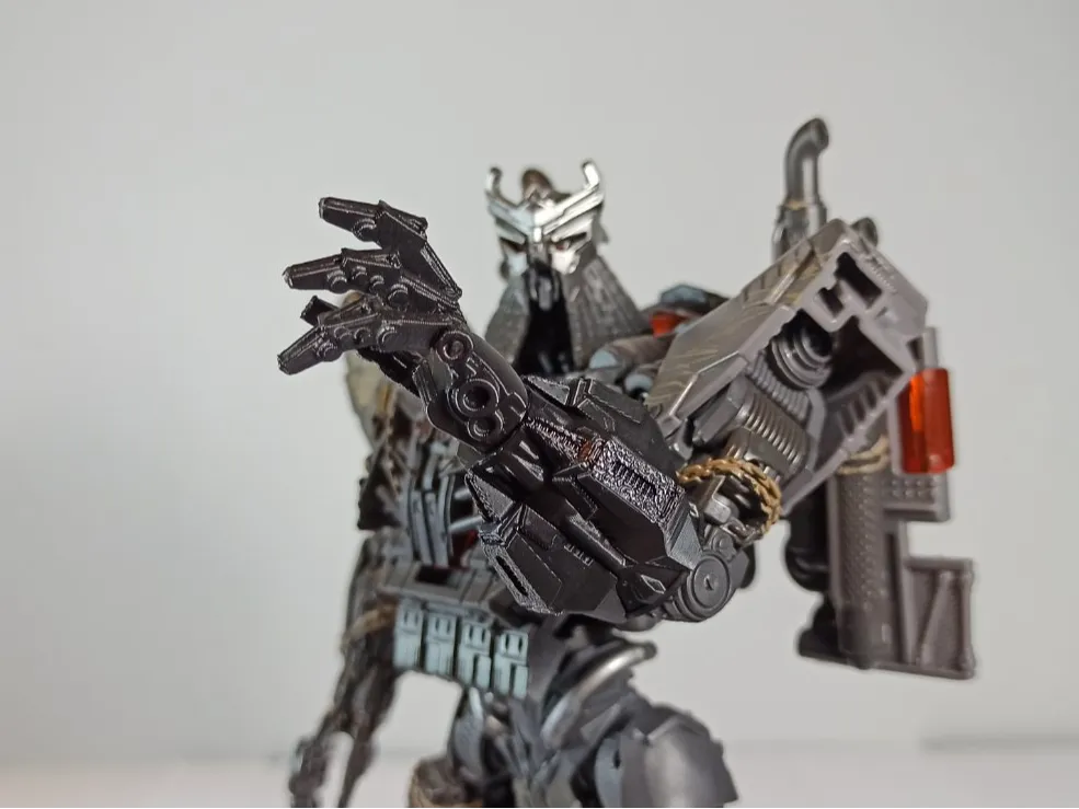 Studio series 101 Scourge arm by _MT-Space_MakerWorld: Download Free 3D ...