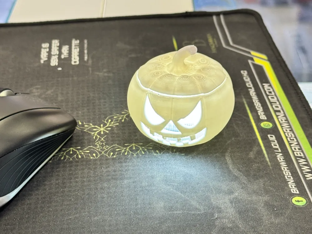 3D Printed Halloween Pumpkin with LED Holder by Piteke MakerWorld ...