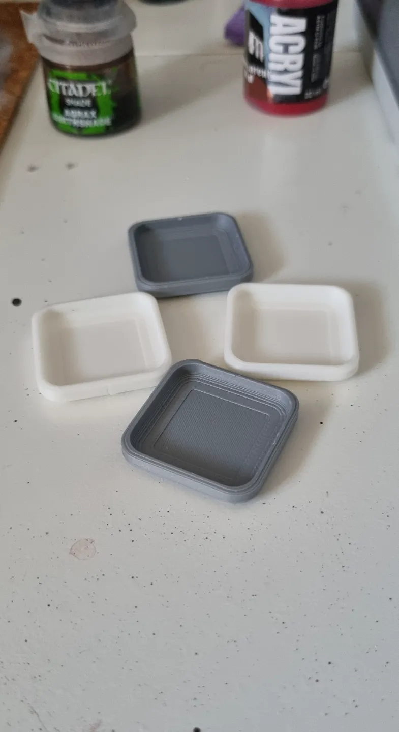 Stackable Paint Palette by Thorlixa - MakerWorld
