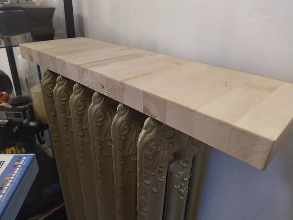 Radiator shelf bracket by bounetphoto - MakerWorld