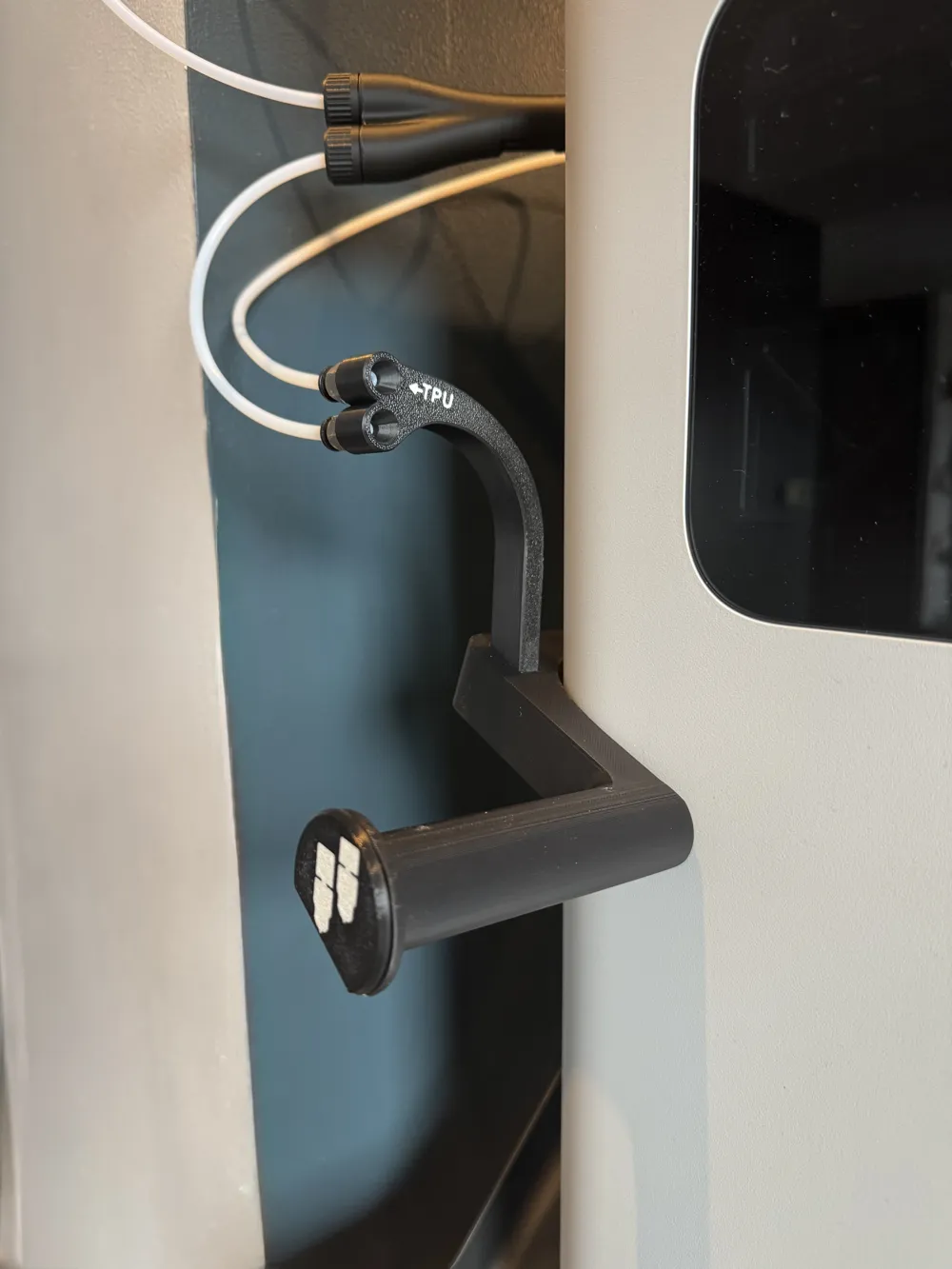 H2D Spool holder by Bastien MakerWorld: Download Free 3D Models