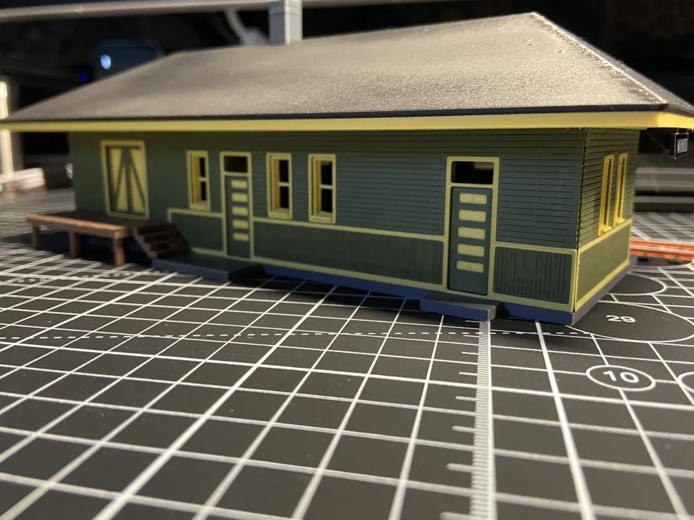 Maywood Railroad Depot, HO Scale - Free 3D Print Model - MakerWorld