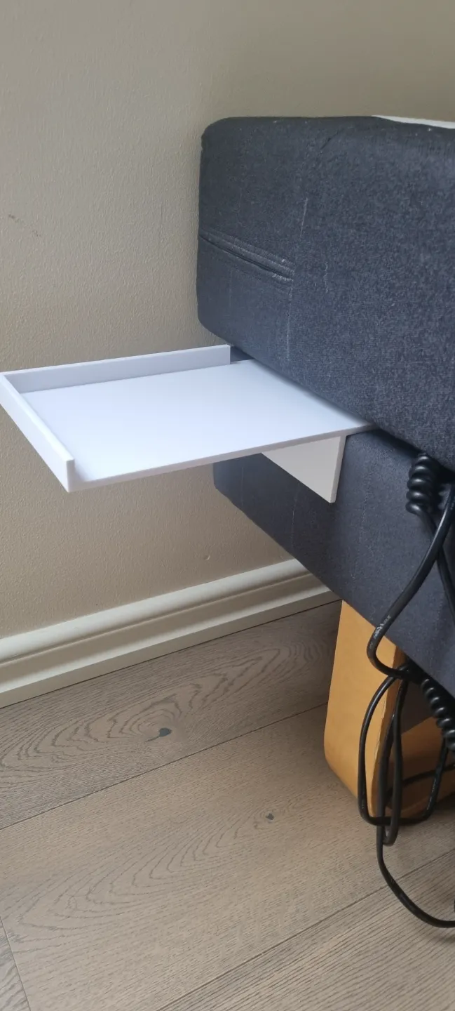 bedside phone holder (Customizable) by Shiroo - MakerWorld