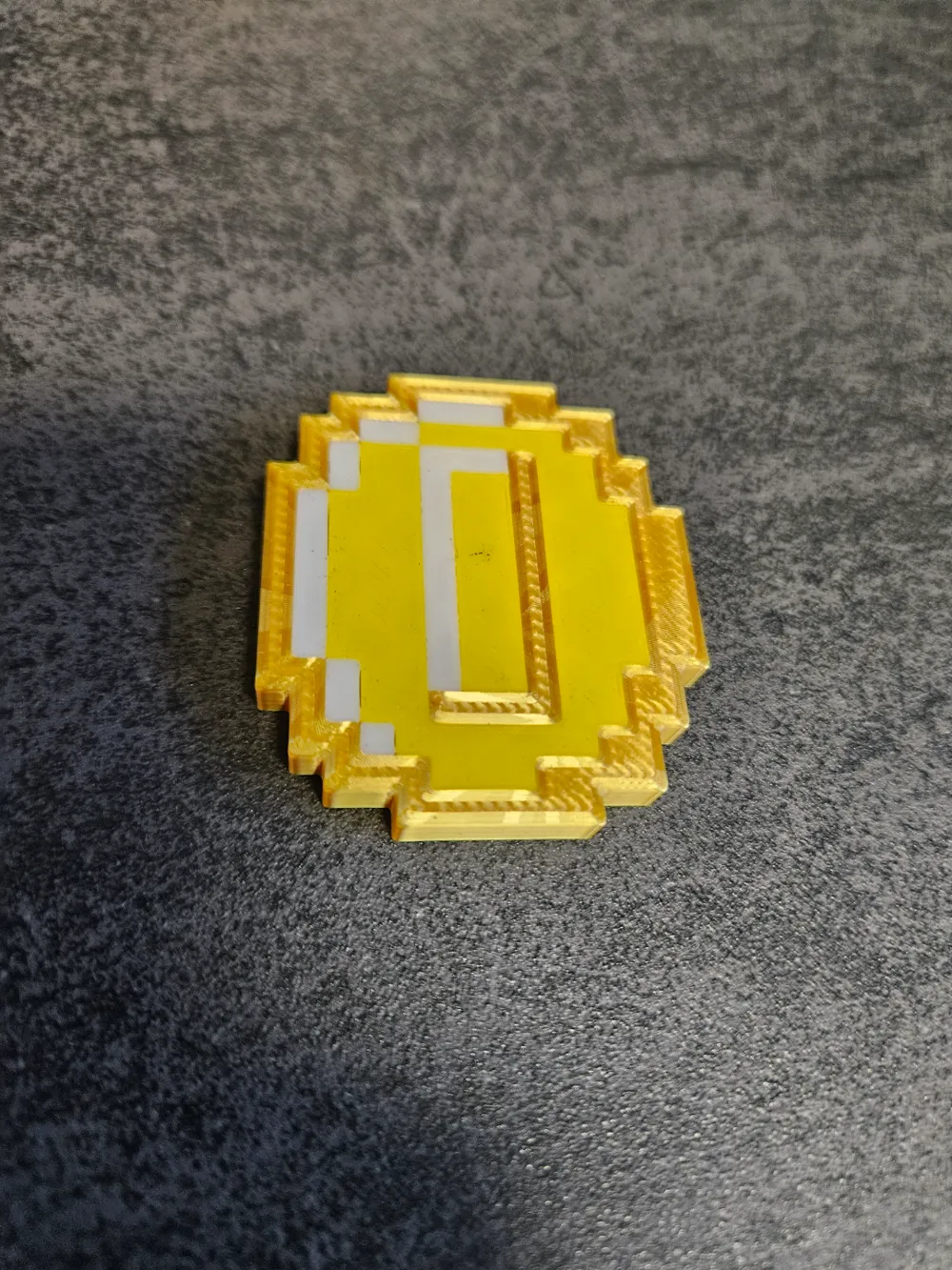 Moneda de Mario Pixel - Modelo de impresión 3D gratuito - MakerWorld