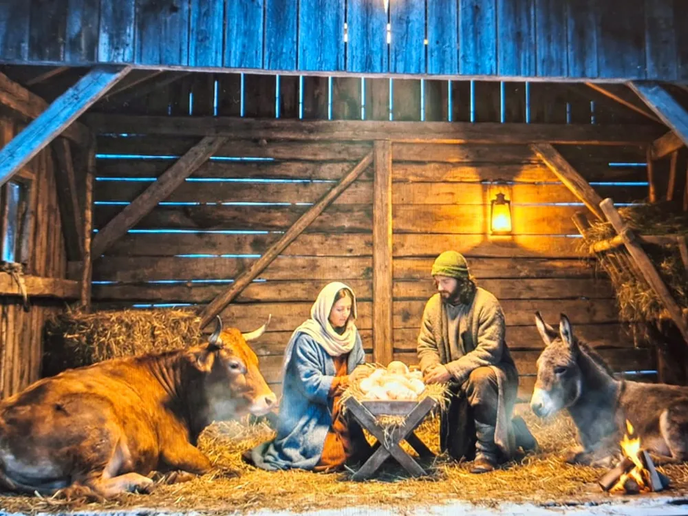 Complete Nativity Scene Hut - Free 3D Print Model - MakerWorld