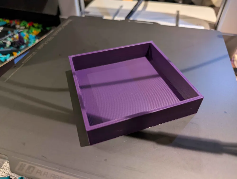 Customizable Simple Tray (MakerLab) by hubukiMakerWorld: Download Free ...