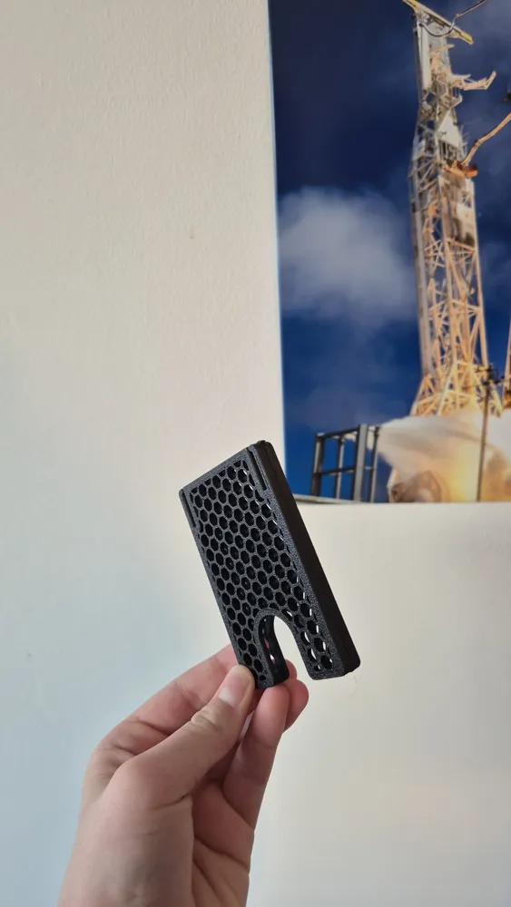 Card Holder V2 - Free 3D Print Model - MakerWorld