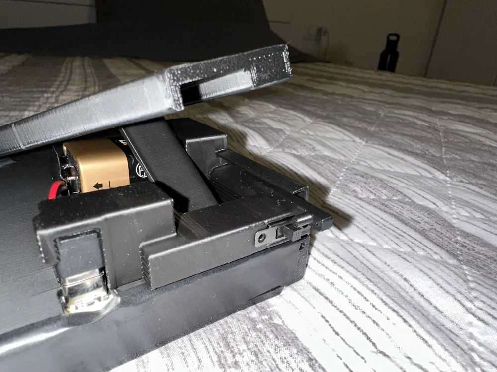 9V Battery Adapter for Bambu Lab Lithophane Frames by Luca Visini ...