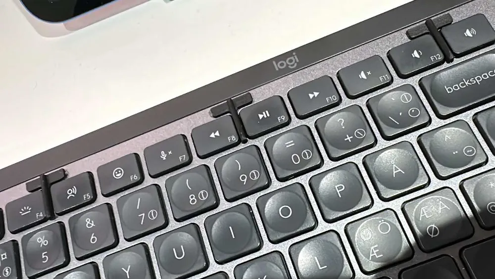 F-Key Spacer for Logitech MX Keys - Free 3D Print Model - MakerWorld