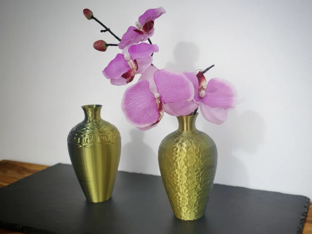 Small Textured Vase by Firle - MakerWorld