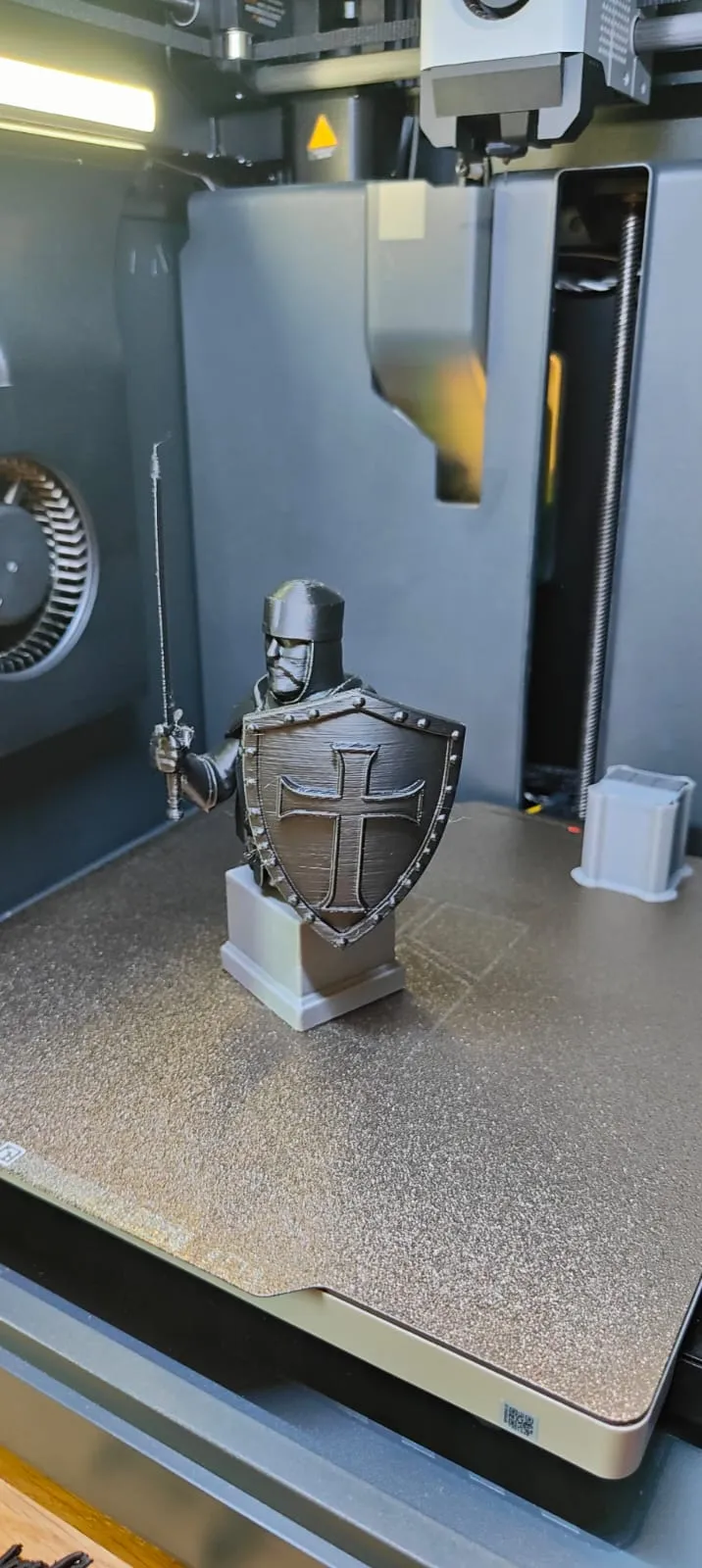 Ancient Templar Knight - Free 3D Print Model - MakerWorld