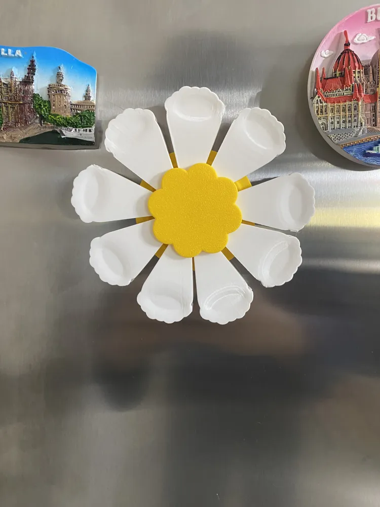 Flower Magnetic Bag Clip - Free 3D Print Model - MakerWorld