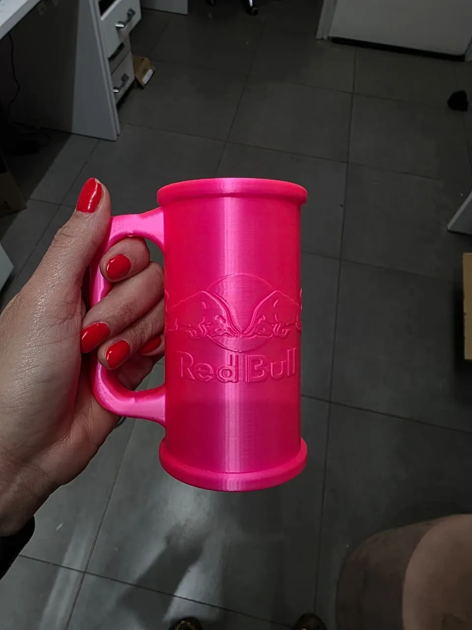 RED BULL CAN HOLDER - Free 3D Print Model - MakerWorld