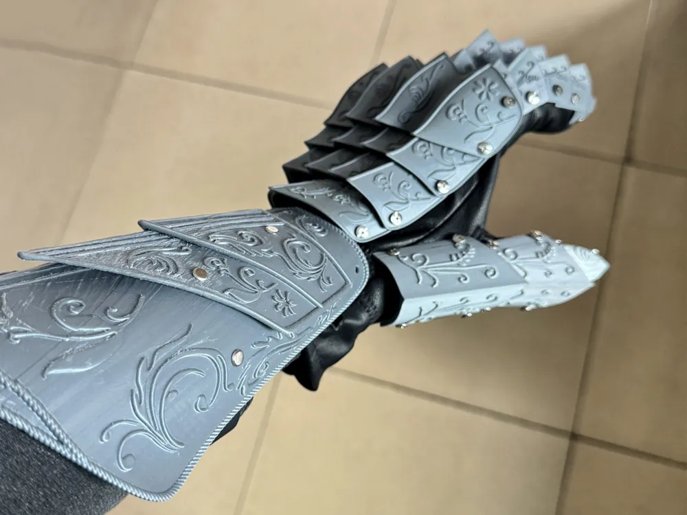 Medieval Gothic Gauntlet Wearable High Flexibility - Free 3D Print ...