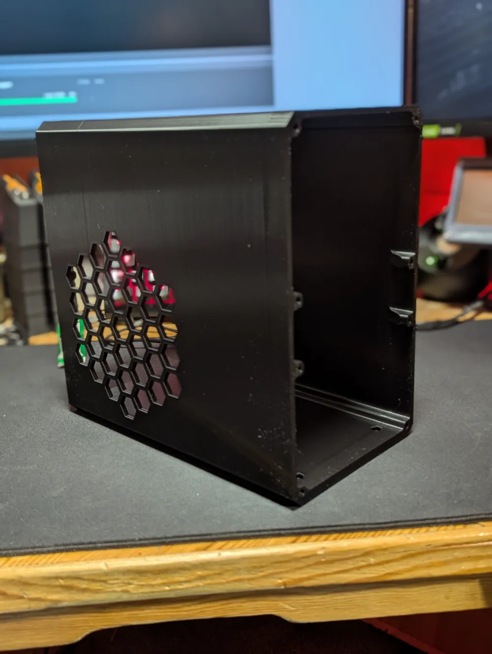 Bench PSU case for ATX power supply - Free 3D Print Model - MakerWorld