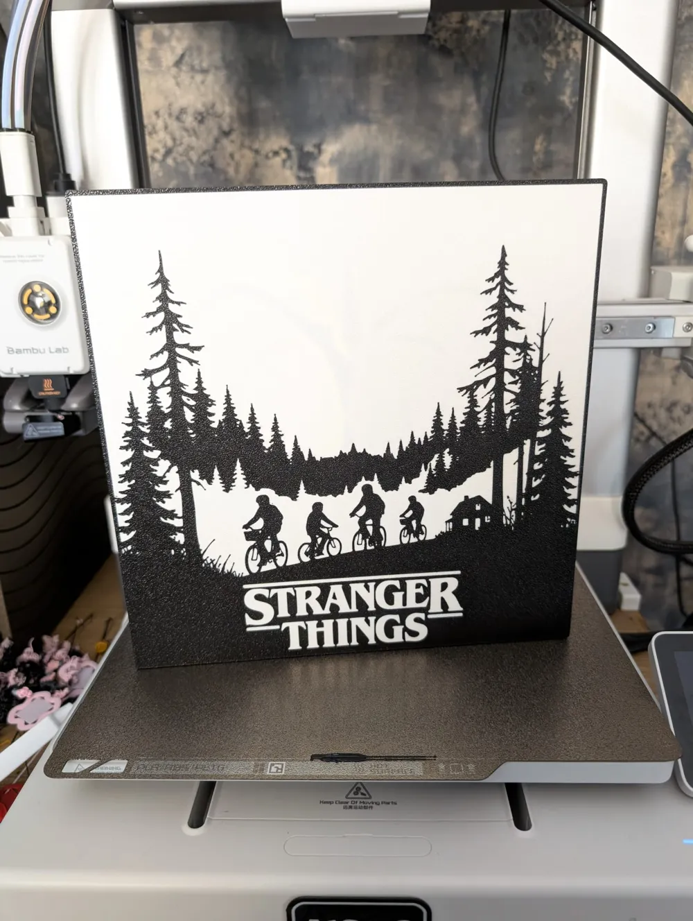 Caixa de Luz Stranger Things com Sombra Oculta - Modelo gratuito para ...