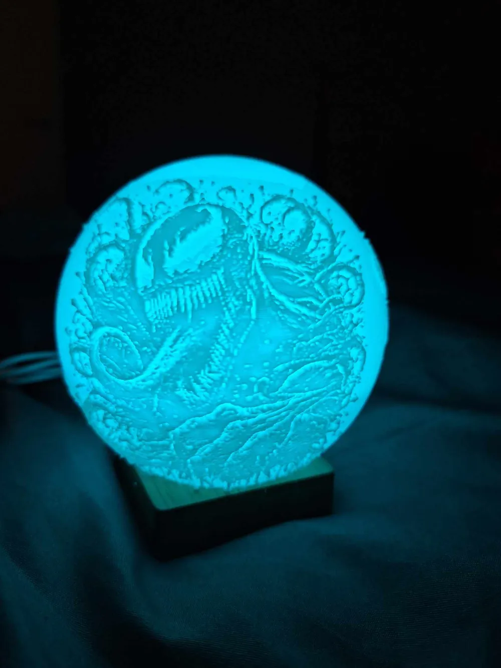 Superhero Marvel Inspired moon Lamp by 3dGlow - MakerWorld
