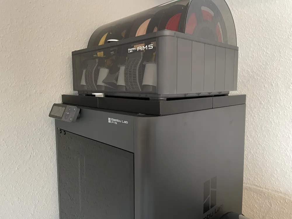 Bambulab P1S Glass Riser (no vent) - V2 by 3D-Druck Taeger - MakerWorld