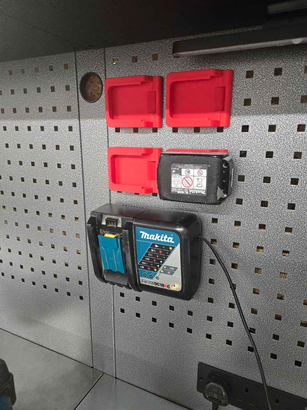 Makita charger mount, square pegboard (bott perfo) Remixed by Ukuma ...