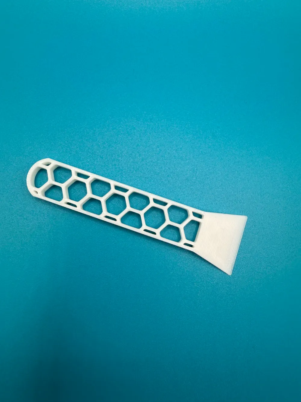 Hexagon Bed Scraper by C3D - MakerWorld