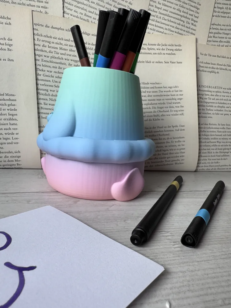 Pen Holder "Butter the Duck" – organizer - Free 3D Print Model - MakerWorld