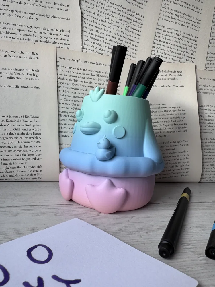 Pen Holder "Butter the Duck" – organizer - Free 3D Print Model - MakerWorld