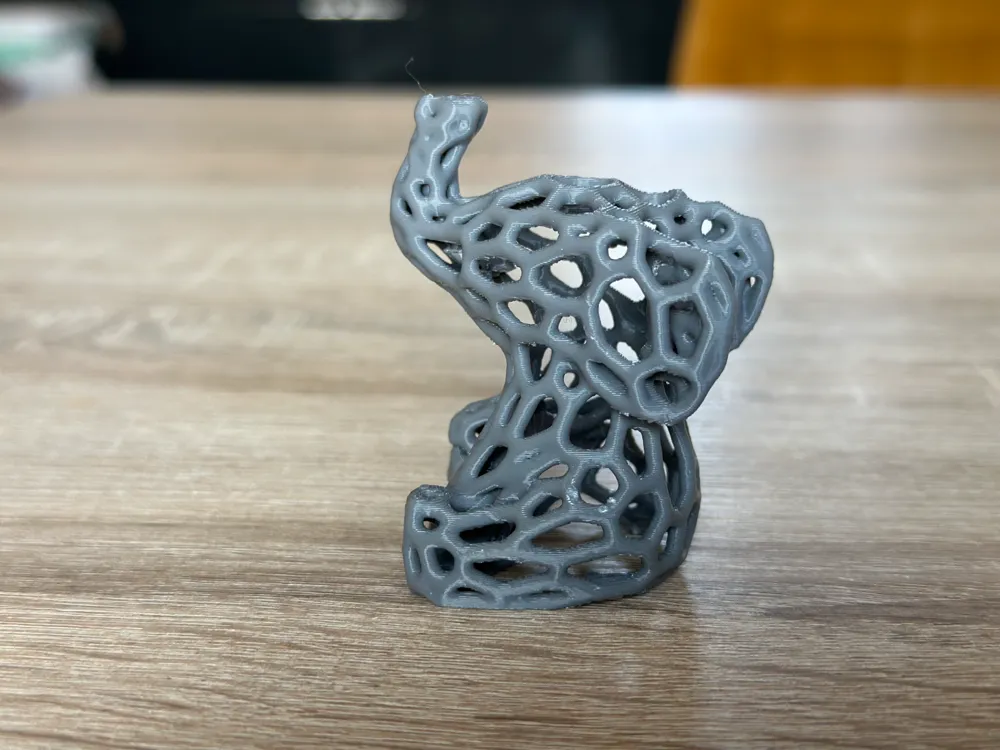 Cute baby elephant voronoi by 3Dcrabi - MakerWorld