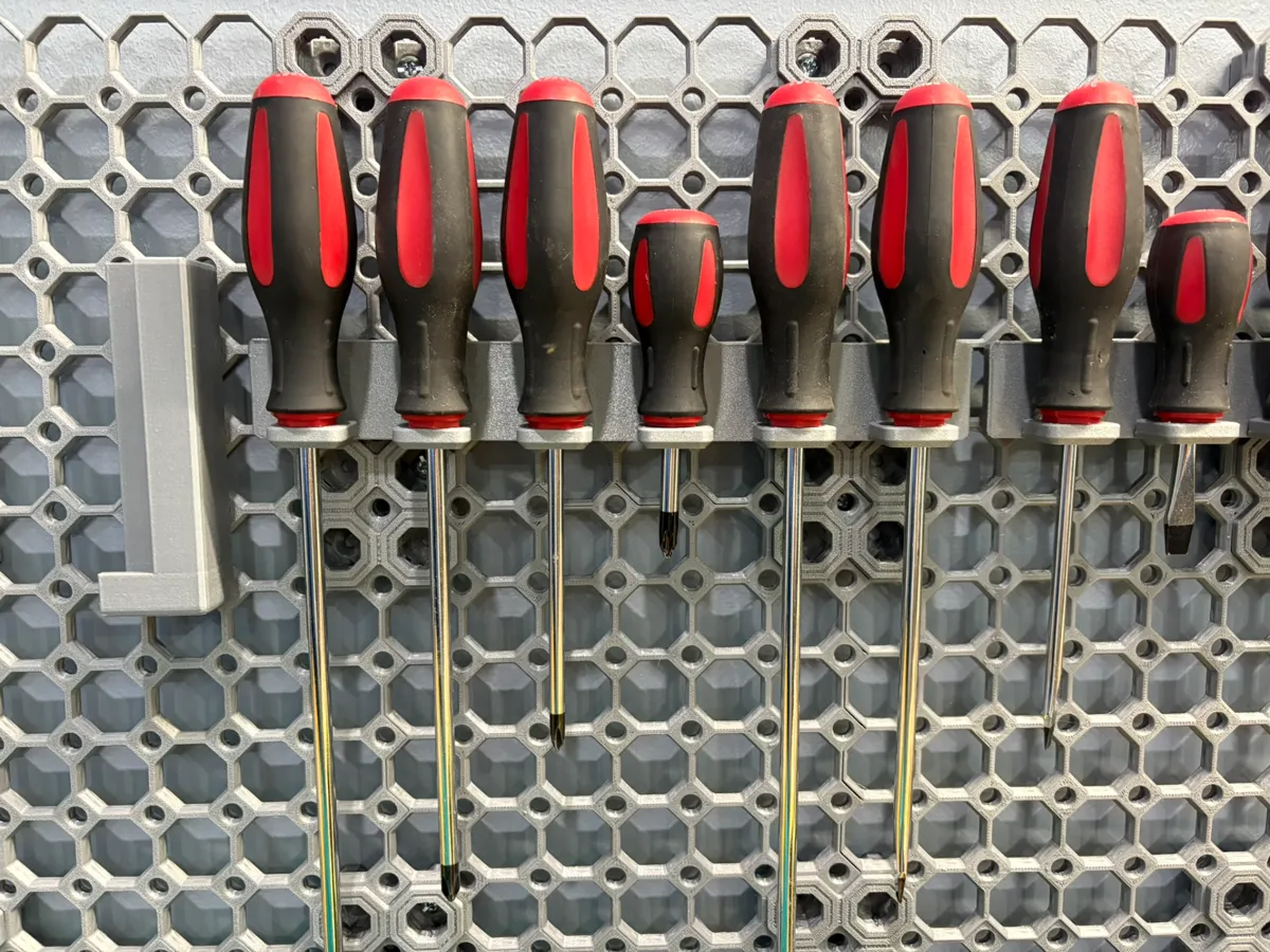 Multiboard Universal Screwdriver Holer Remixed by BDizzle MakerWorld: Download Free 3D Models