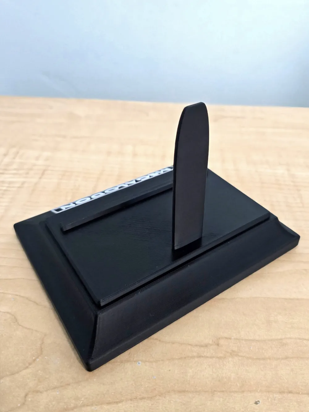 Megalodon Tooth Display Stand - Free 3D Print Model - MakerWorld
