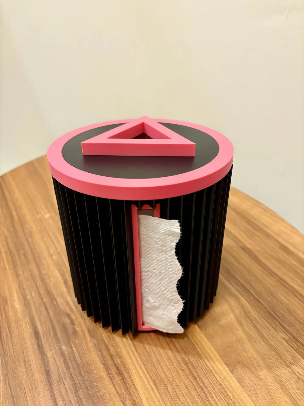 Squid Game - Tissue Box - Free 3D Print Model - MakerWorld
