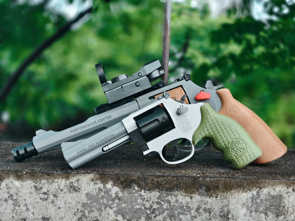 Smith & Wesson 500 Magnum Giant Revolver Fidget by 补补觉去 MakerWorld ...