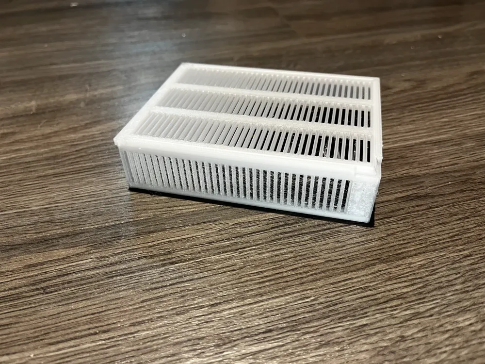 Desiccant Box with spout and snap in lid by Biochem - MakerWorld