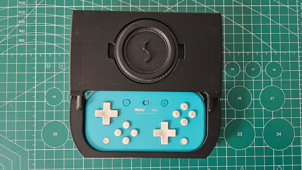 Slide-out phone gamepad, 8BitDo Lite (2) & MagSafe by St3fan_Zulu ...