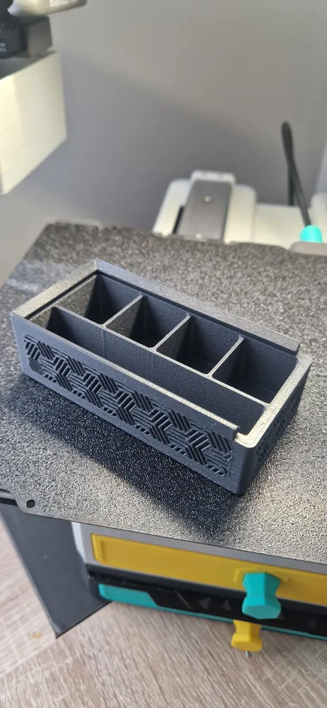 Sliding lid box - Free 3D Print Model - MakerWorld