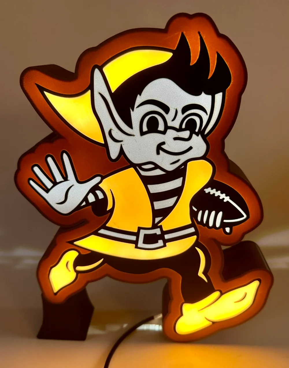 Browns Brownie Elf Lightbox w/ Stand by jko223 - MakerWorld