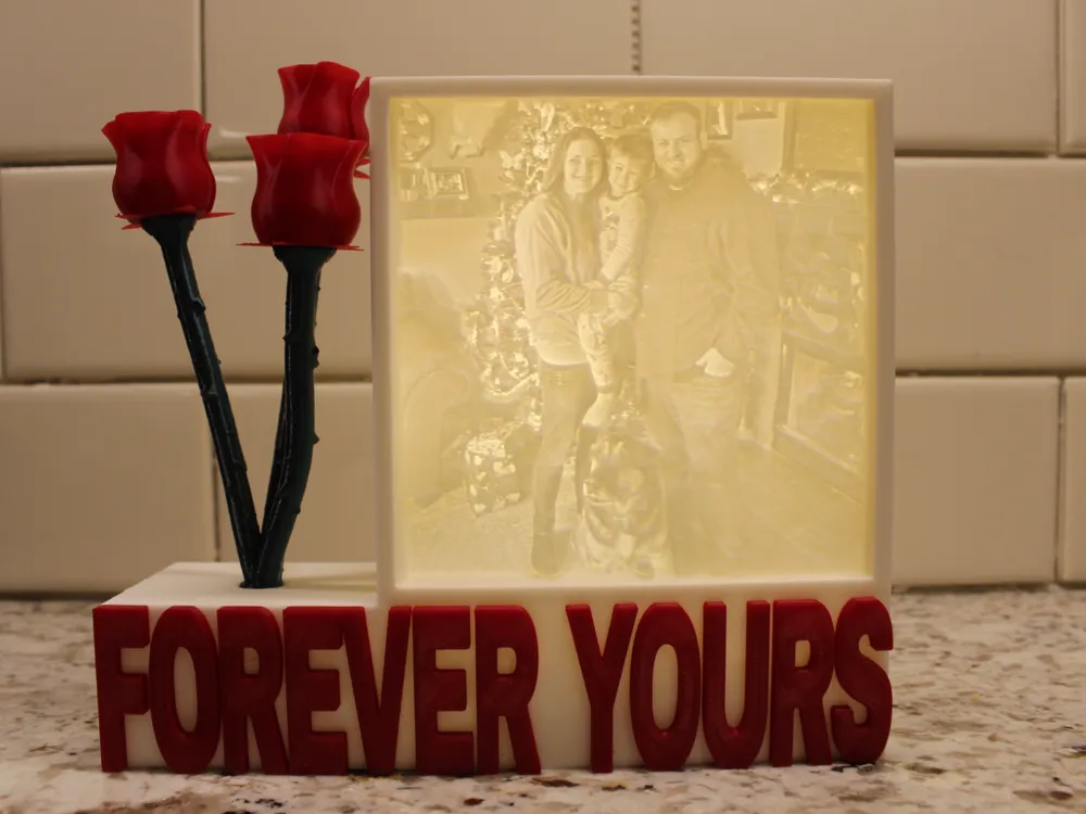 Forever Yours Lithophane Frame with 3 Roses - Free 3D Print Model ...