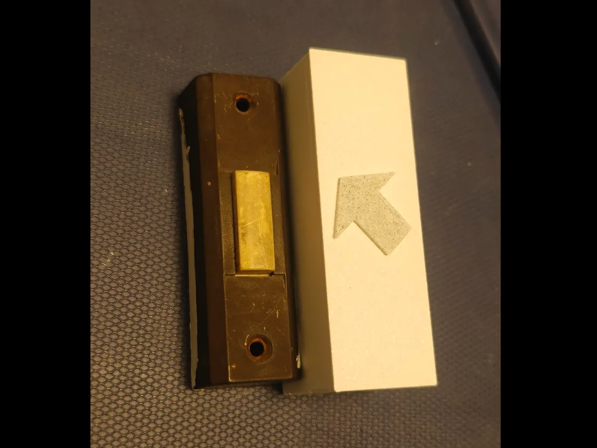 Doorbell Button Blocker -(old doorbells) by TwoToeJoe MakerWorld ...