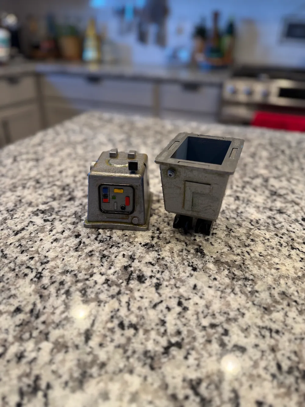 GONK Droid Deck Box by kmmonk MakerWorld: Download Free 3D Models