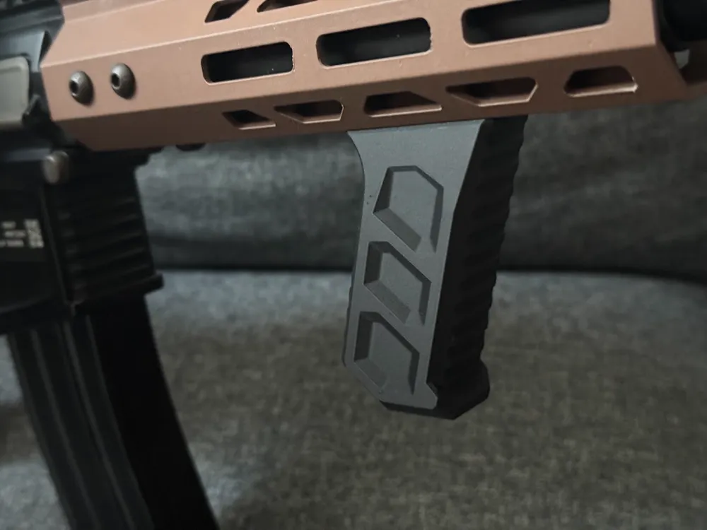 AR15 foregrip 15 - M-LOK by hottr MakerWorld: Download Free 3D Models