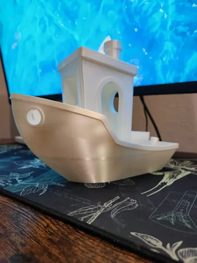 Giant Benchy by LucaDESIGNS - MakerWorld