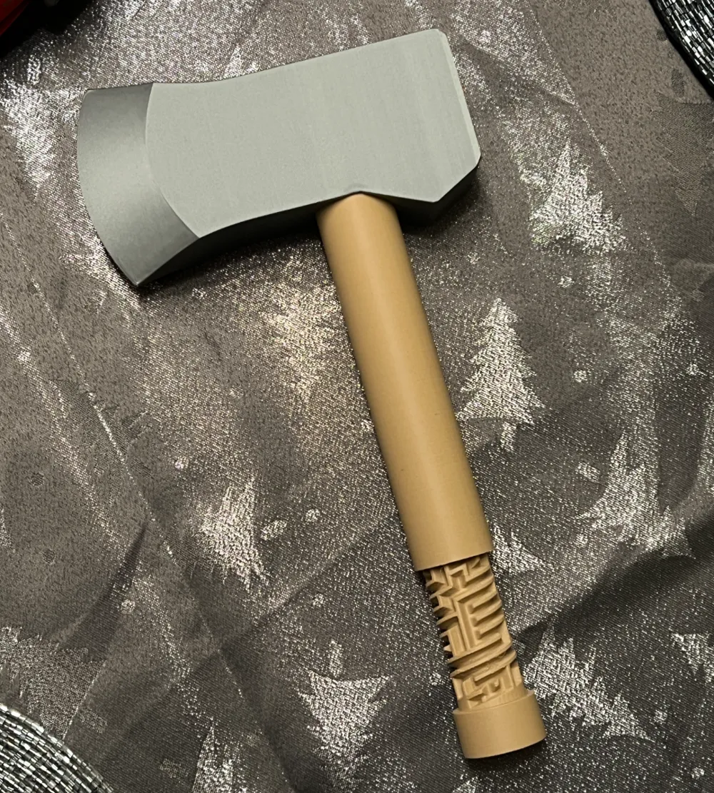 Battle Axe with secret Maze Puzzle container. Remixed by 3DPrintCraft ...
