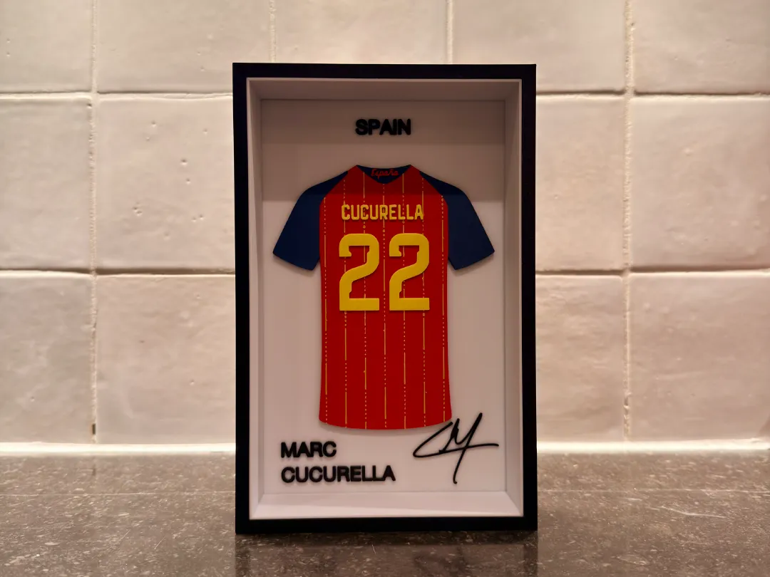 Marc Cucurella - Spain - Jersey Frame - Free 3D Print Model - MakerWorld