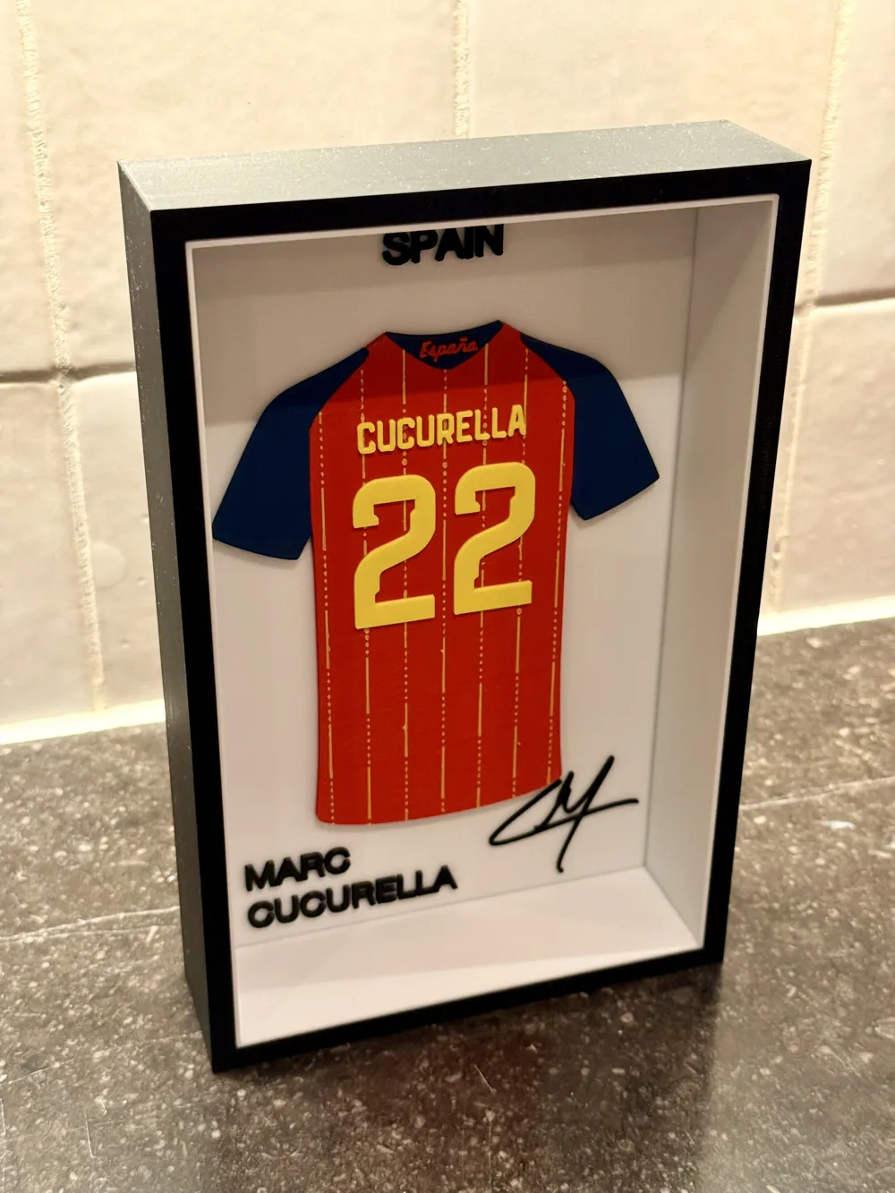 Marc Cucurella - Spain - Jersey Frame - Free 3D Print Model - MakerWorld